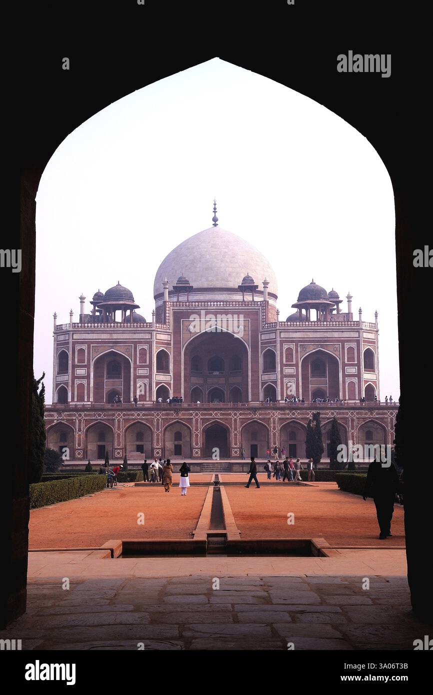 Humayun tomb from arch, Delhi, India, Asia Stock Photo - Alamy