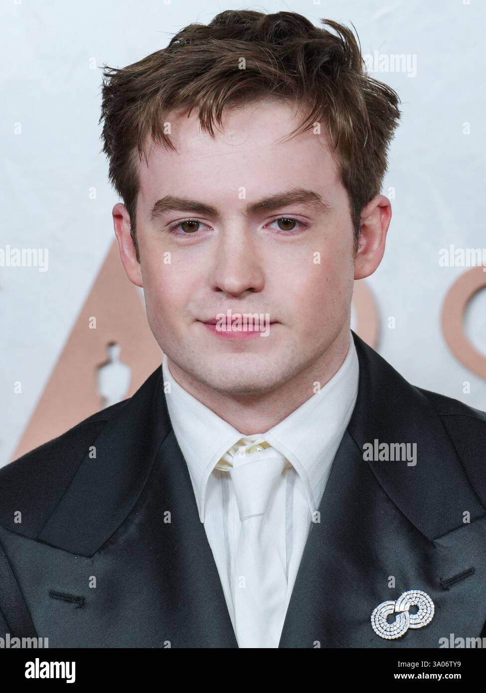 Los Angeles, USA. 02nd Mar, 2025. Kit Connor walking on the red carpet ...