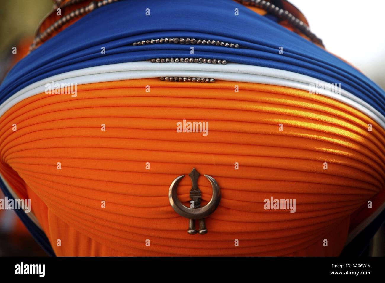 Sikh symbols hi-res stock photography and images - Alamy