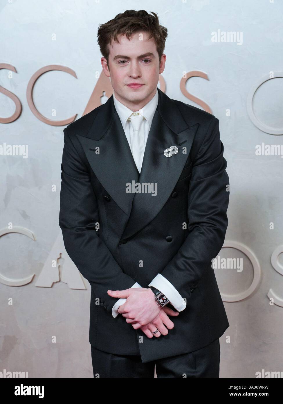 Los Angeles, USA. 02nd Mar, 2025. Kit Connor walking on the red carpet ...