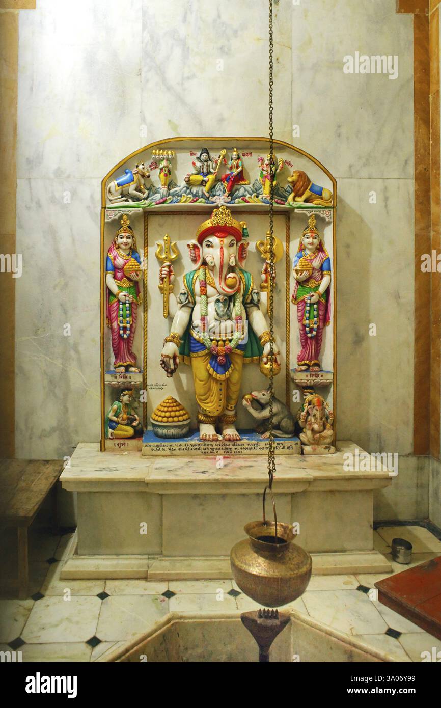 Idol of lord ganesh, Swaminarayan temple, Chhapaiya near Ayodhya ...