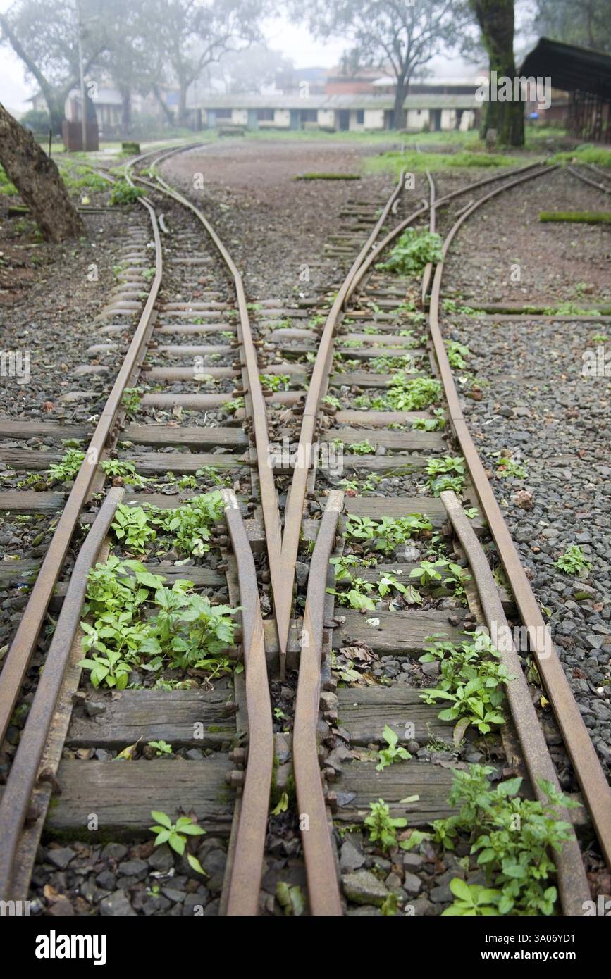 Indian tracks hi-res stock photography and images - Alamy