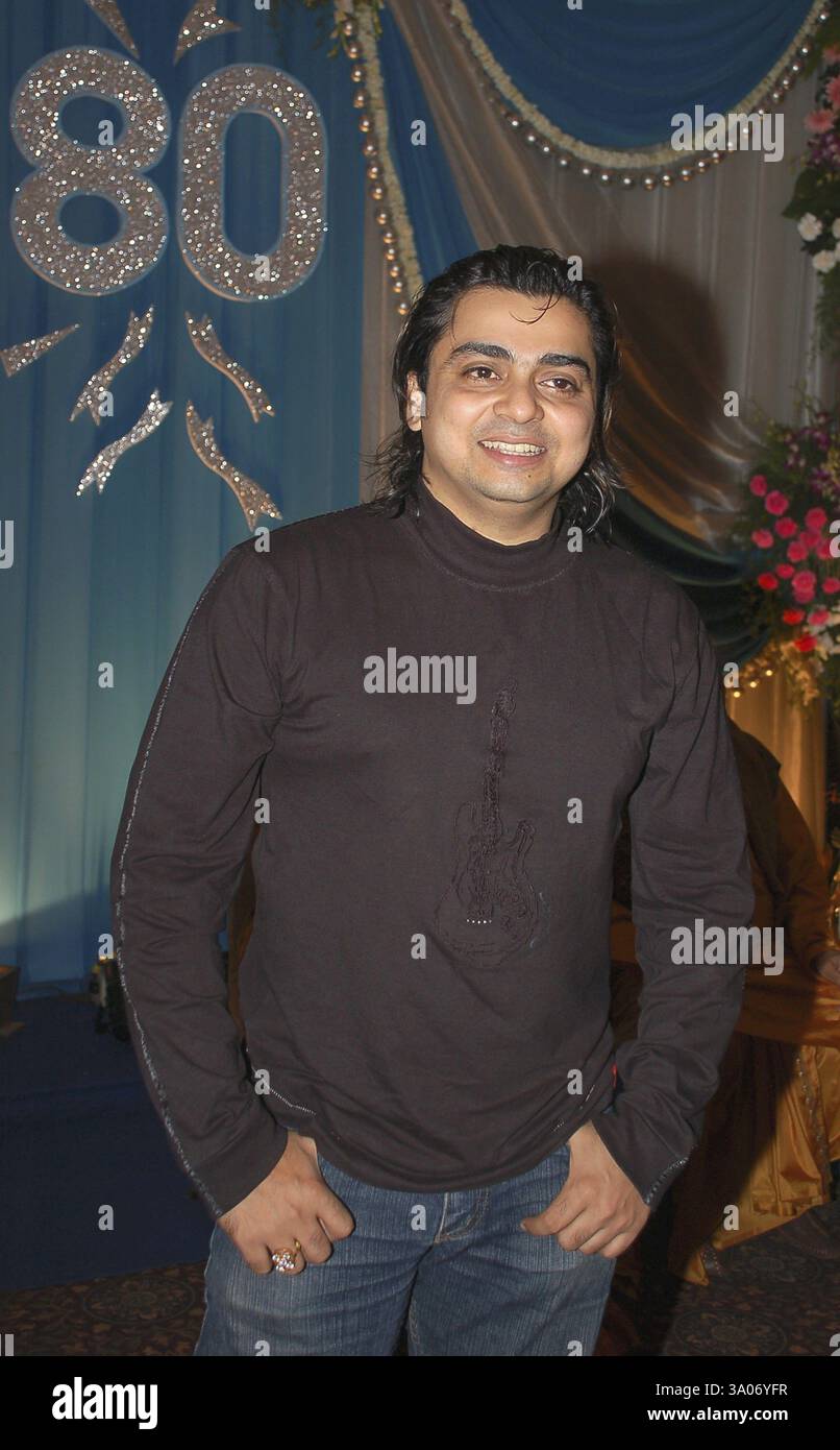 Classical and fusion musician niladri kumar, India NO MR Stock Photo ...