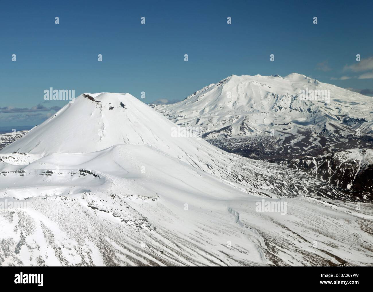 Mount Ngauruhoe and Mount Ruapehu In New Zealand Stock Photo - Alamy