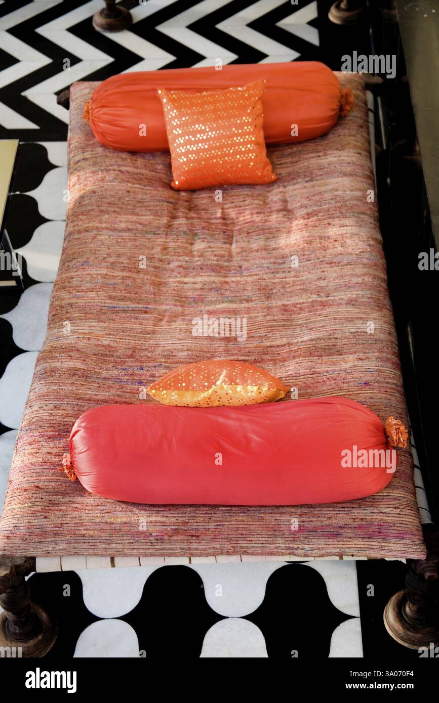 Luxury Royal setup, Rich Palace Hotel, Village Delwada, Udaipur ...