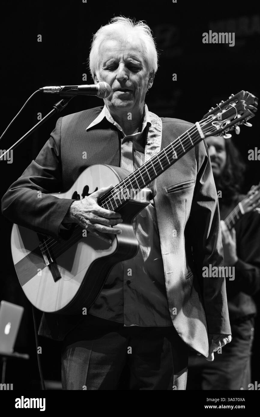 singer Kiko Veneno performs in concert at Teatro Circo Price on January ...