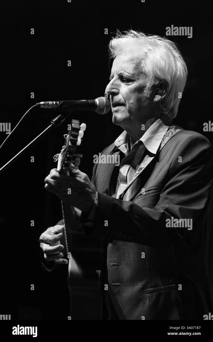singer Kiko Veneno performs in concert at Teatro Circo Price on January ...