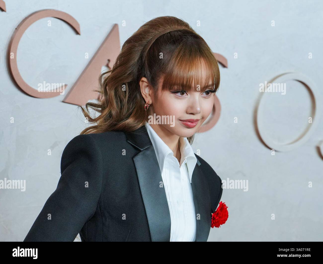 Lisa, ak Lalisa Manoban, walking on the red carpet at the The 97th ...