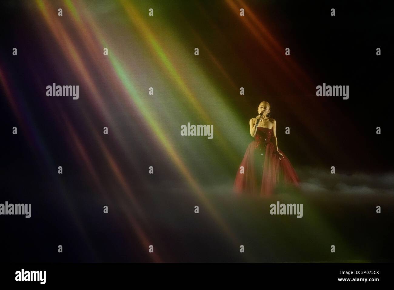 Ariana Grande performs 'Over the Rainbow" during the Oscars on Sunday ...
