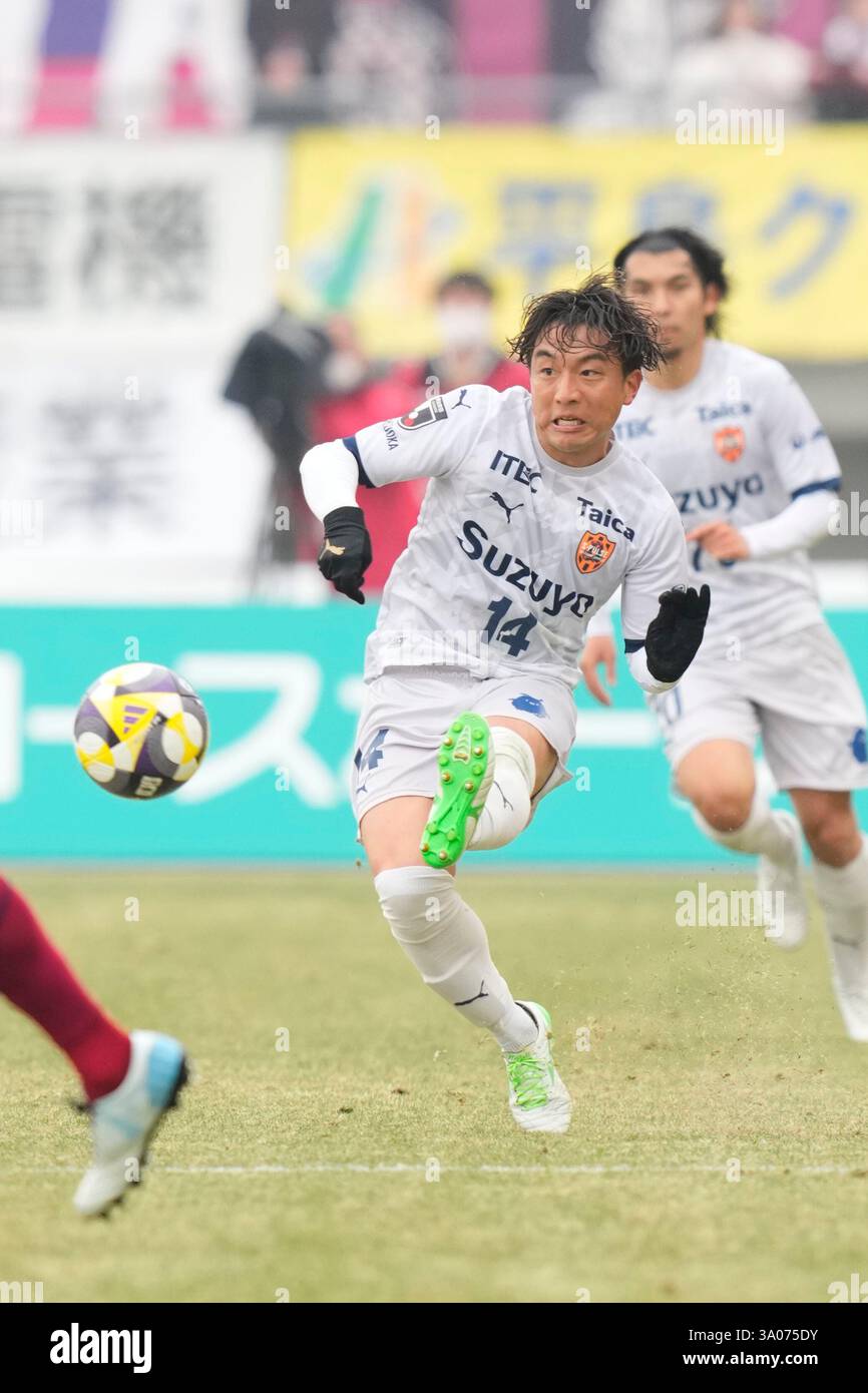 JFE Harenokuni Stadium, Okayama, Japan. 2nd Mar, 2025. Reon Yamahara (S-Pulse), MARCH 2, 2025 ...