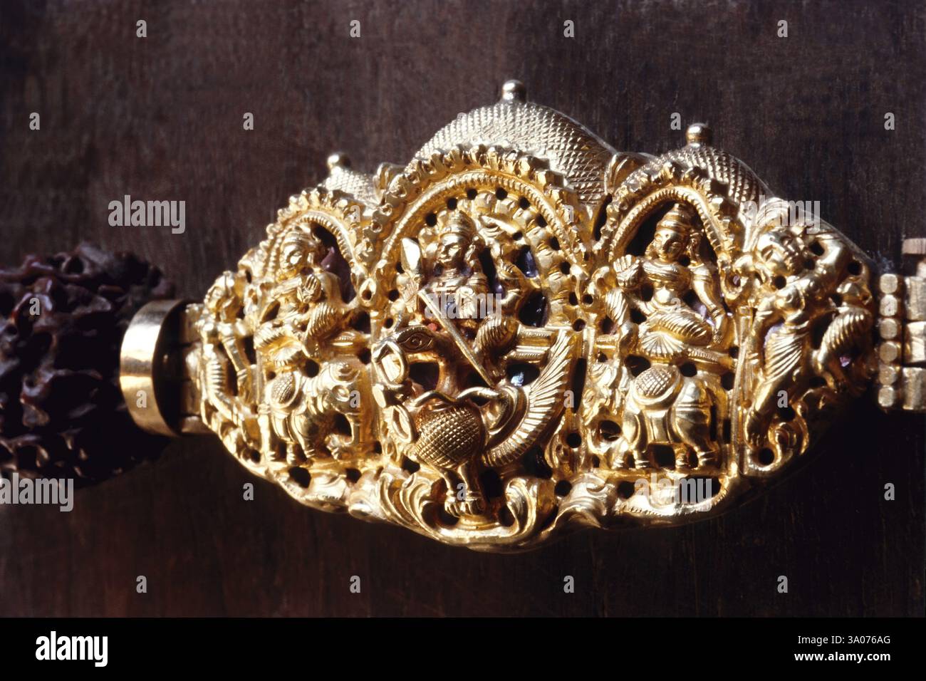 Detail of rudraksha maalai gold gowrisangam of Nattukottai Chettiar ...