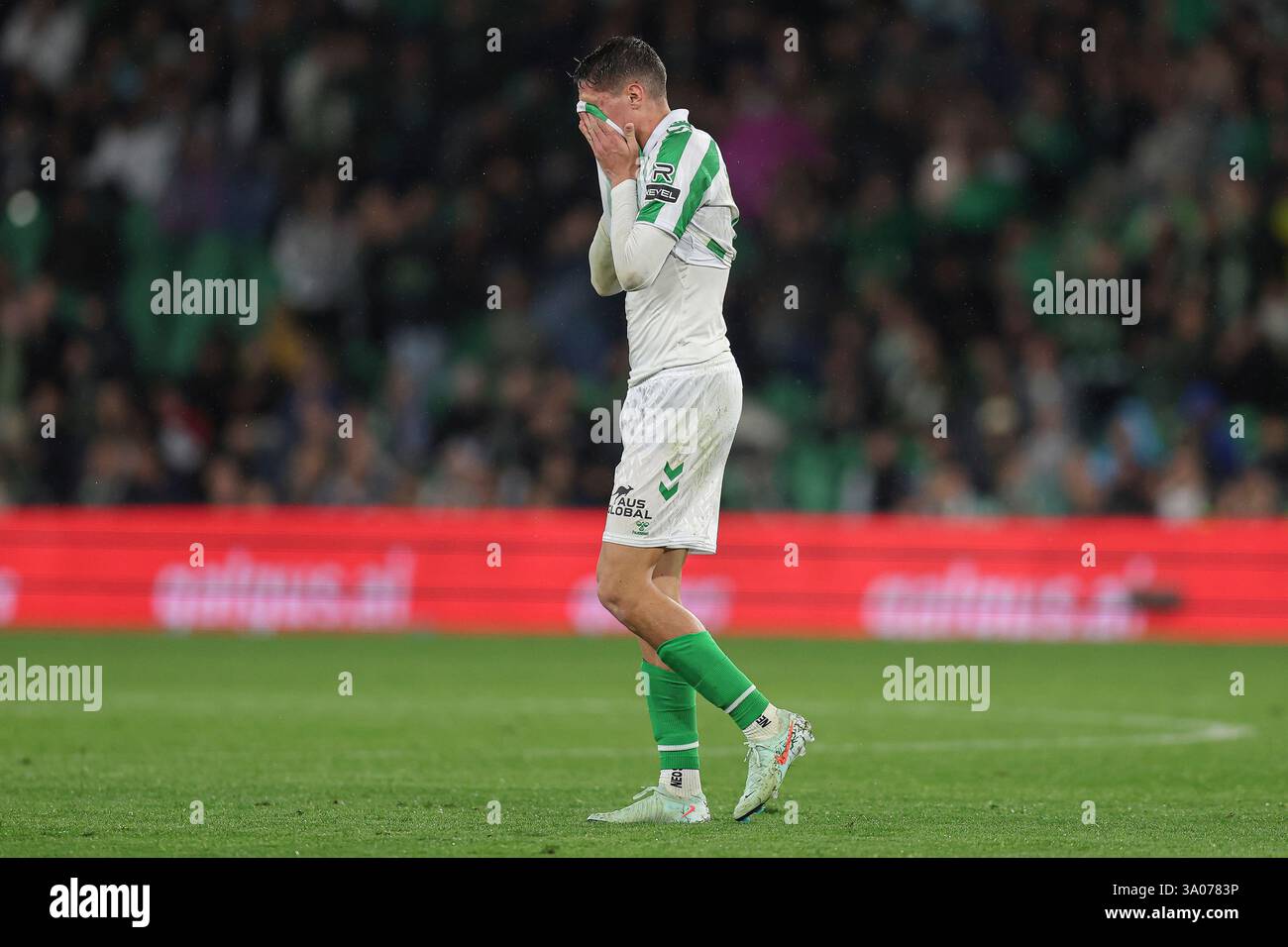 Sergi Altimira of Real Betis during the La Liga EA Sports match between ...