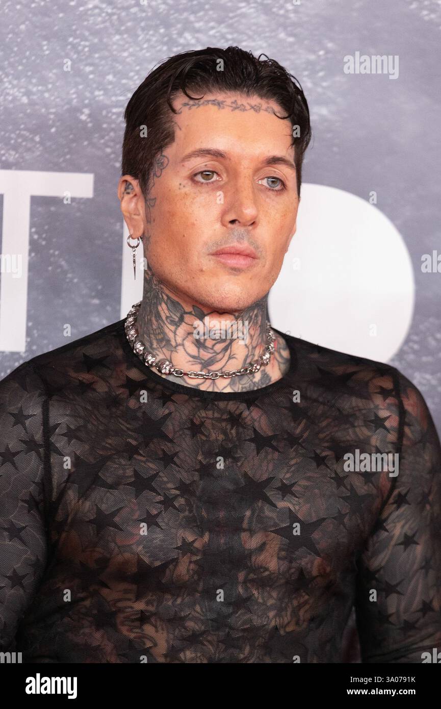 London, UK. 1st March, 2025. (EDITORIAL USAGE ONLY) Oliver Sykes of ...