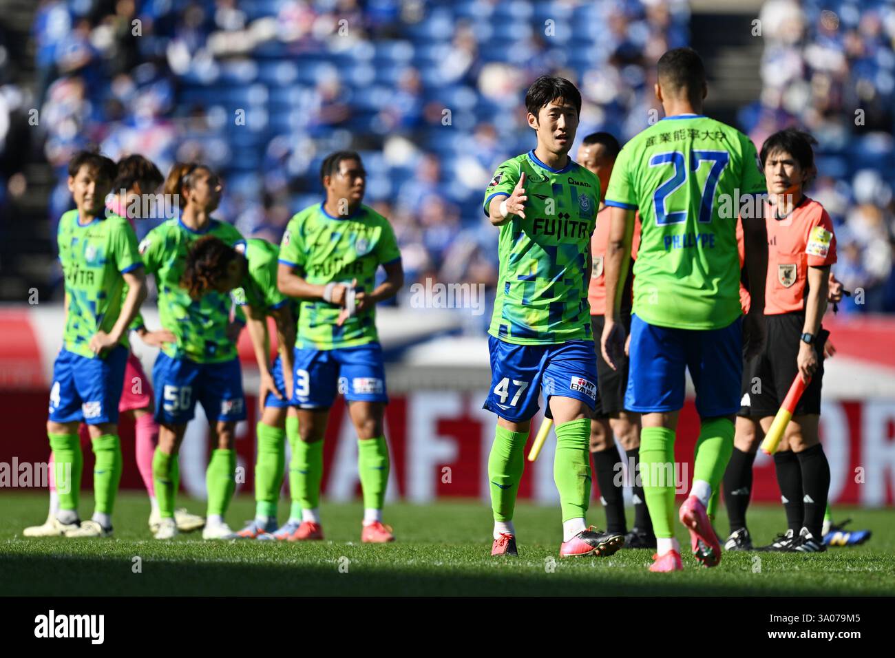 Nissan Stadium, Kanagawa, Japan. 1st Mar, 2025. Shonan Bellmare team group, MARCH 1, 2025 ...