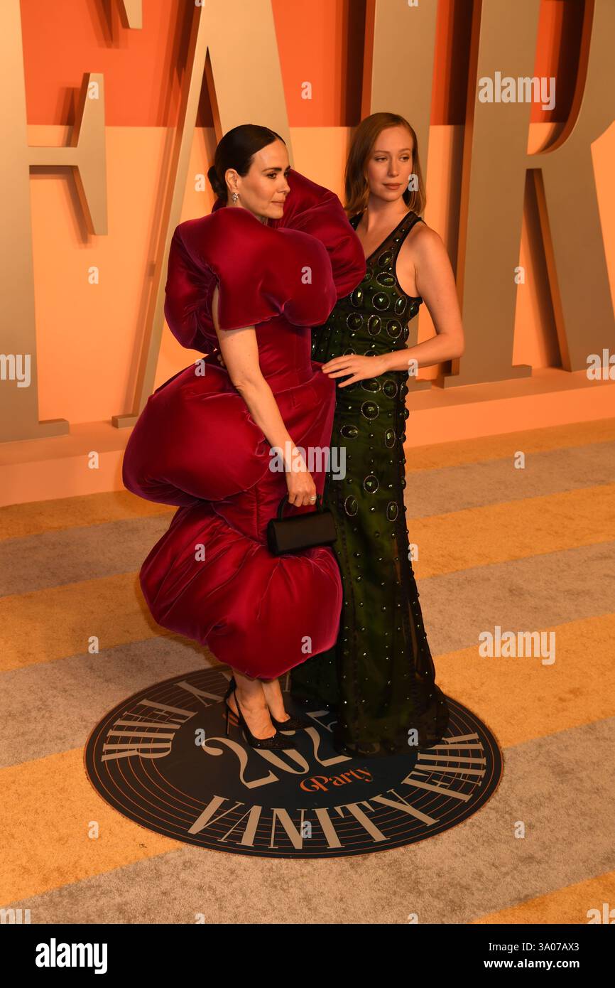 Beverly Hills, Ca. 2nd Mar, 2025. Sarah Paulson &Hannah Einbinder at ...