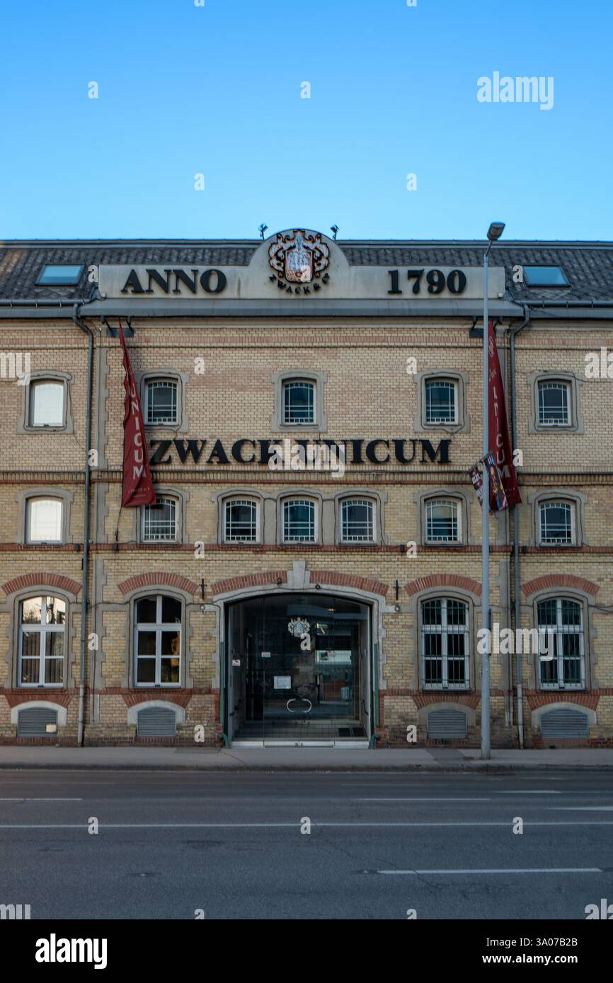 Unicum production hi-res stock photography and images - Alamy