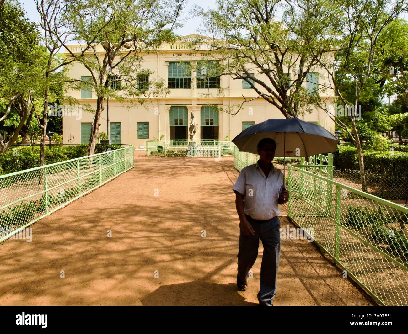 Santiniketan Griha, the oldest building in Visva-Bharati University ...