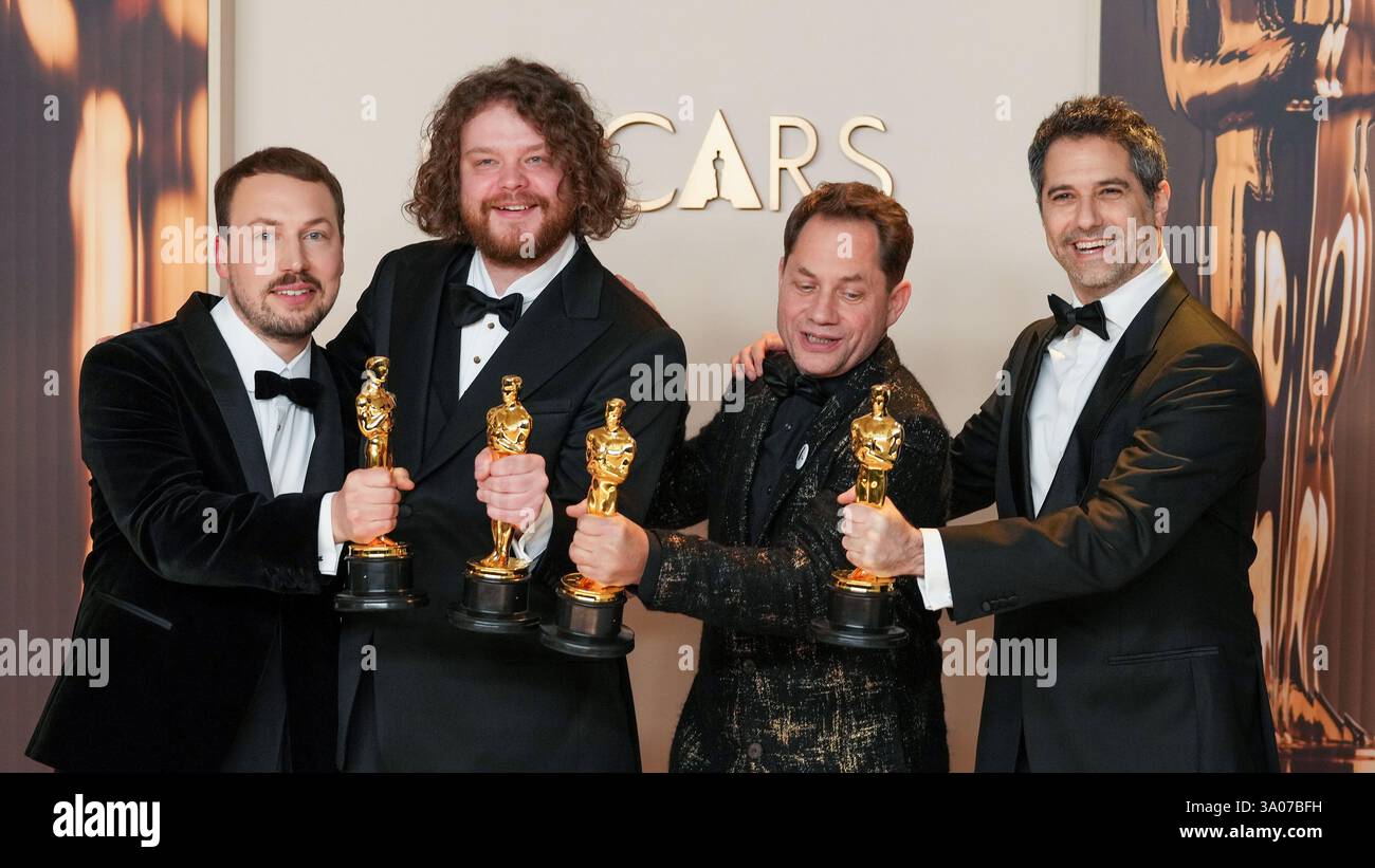 Gregory zalcman hi-res stock photography and images - Alamy