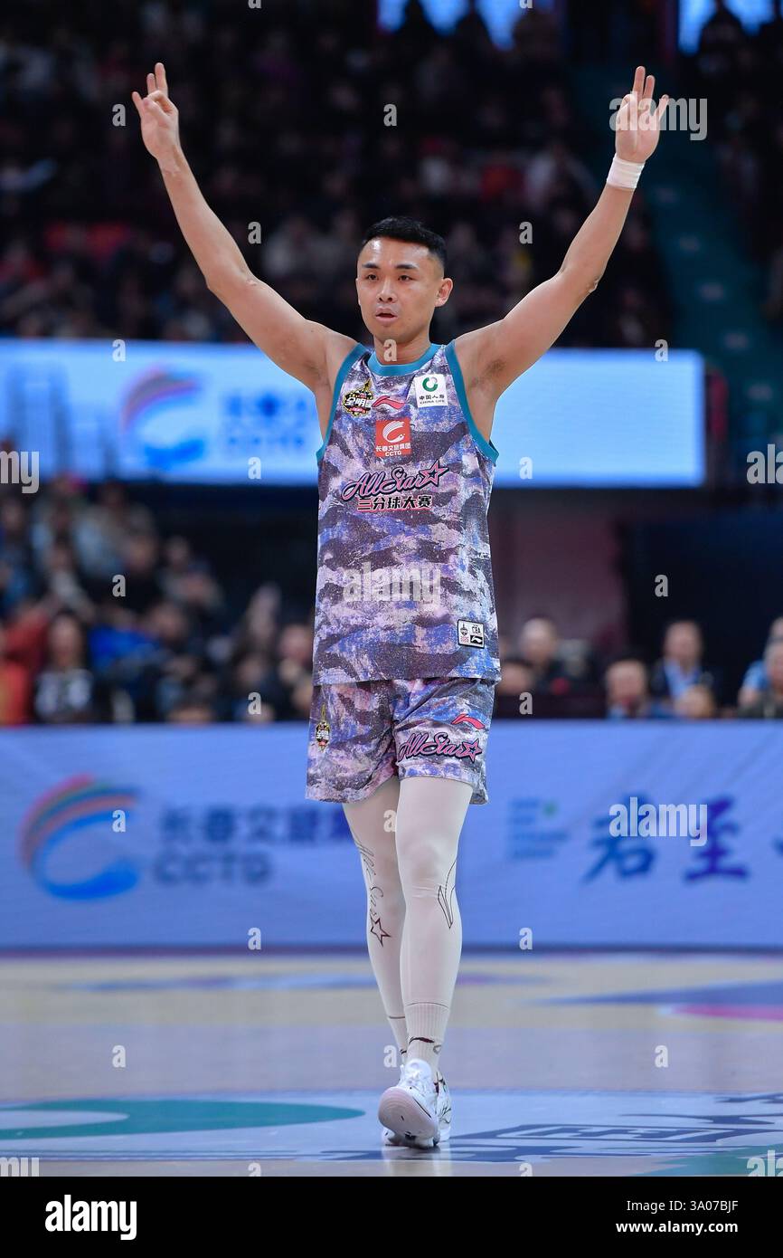 (250303) -- CHANGCHUN, March 3, 2025 (Xinhua) -- Shanxi Loongs' Yuan ...