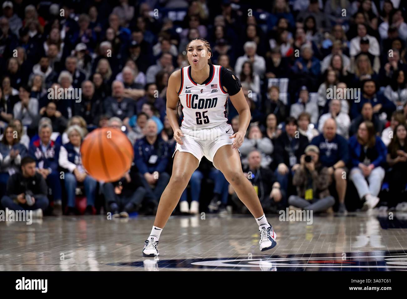 UConn forward Ice Brady (25) in the first half of an NCAA college ...