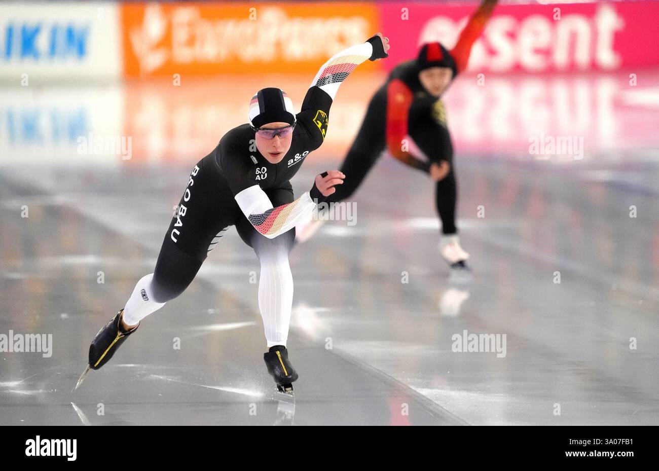 Sophie Warmuth (GER) in 500m race women during ISU World Cup 6 on ...