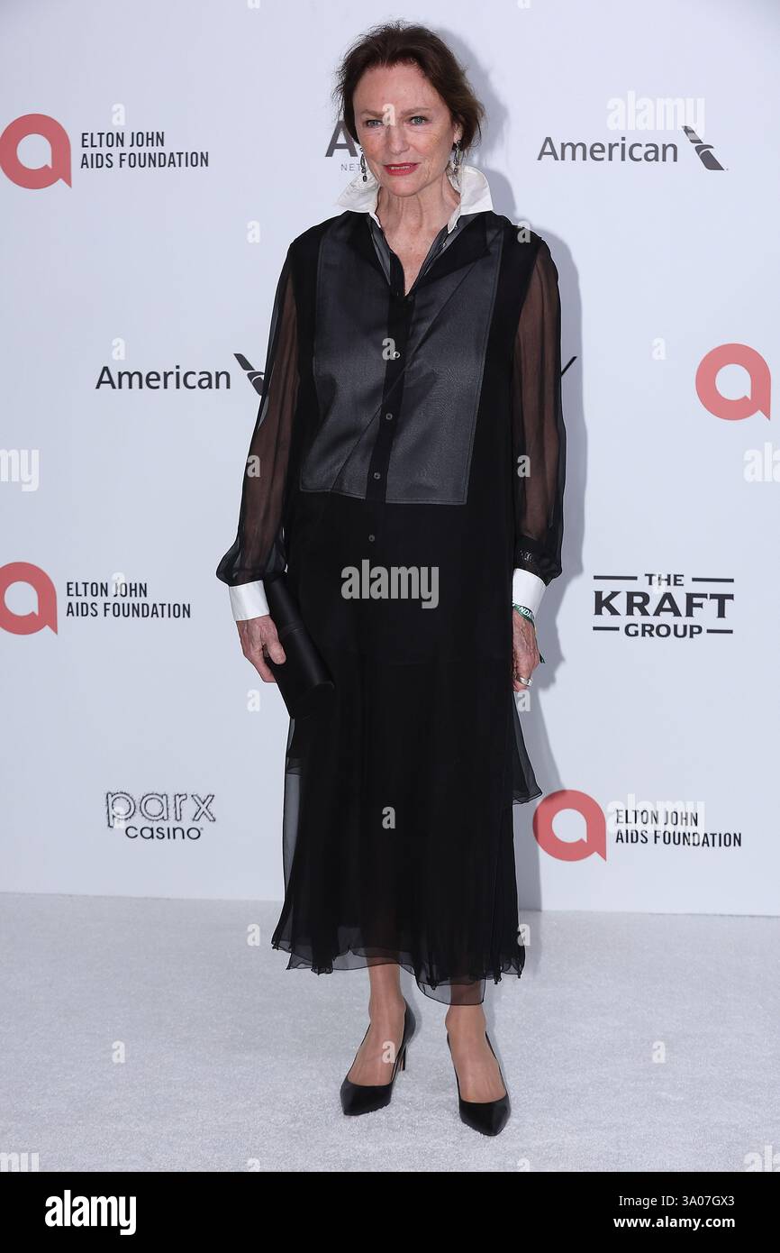 Jacqueline Bisset attends Elton John AIDS Foundation's 33rd Annual ...