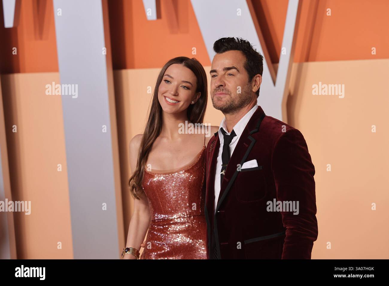 Nicole Brydon Bloom, Justin Theroux attends the 2025 Vanity Fair Oscar ...