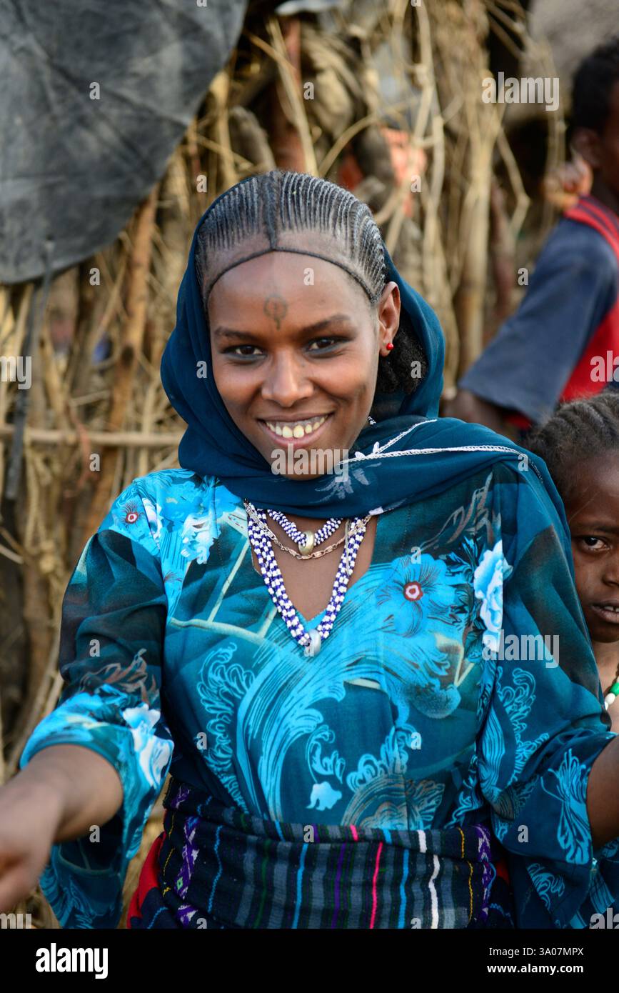 Portrait of a Muslim woman from the Ethiopian highlands dressed in ...