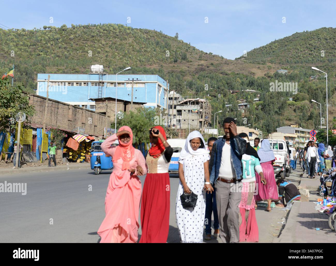 The busy streets in Kombolcha, Ethiopia Stock Photo - Alamy