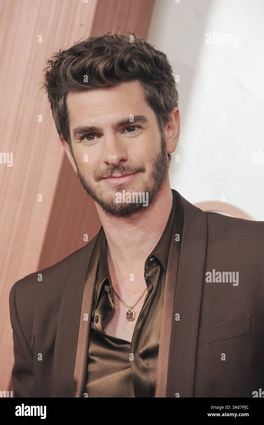 Andrew garfield oscars 2025 hi-res stock photography and images - Alamy
