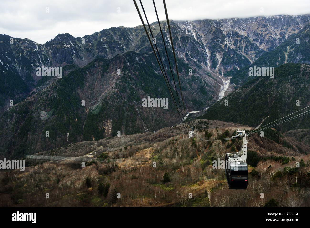 Views from the Shinatoka ropeway in the Japanese Alps, Gifu prefecture ...