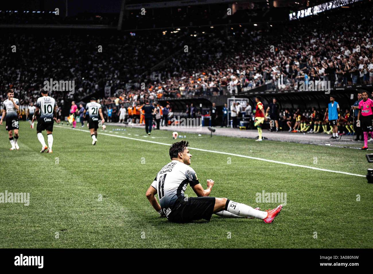 SP - SAO PAULO - 02/03/2025 - PAULISTA 2025, CORINTHIANS x MIRASSOL ...