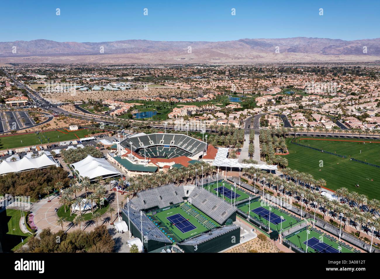 Aerial view of the stadium and hardcourts of the Indian Wells Tennis ...