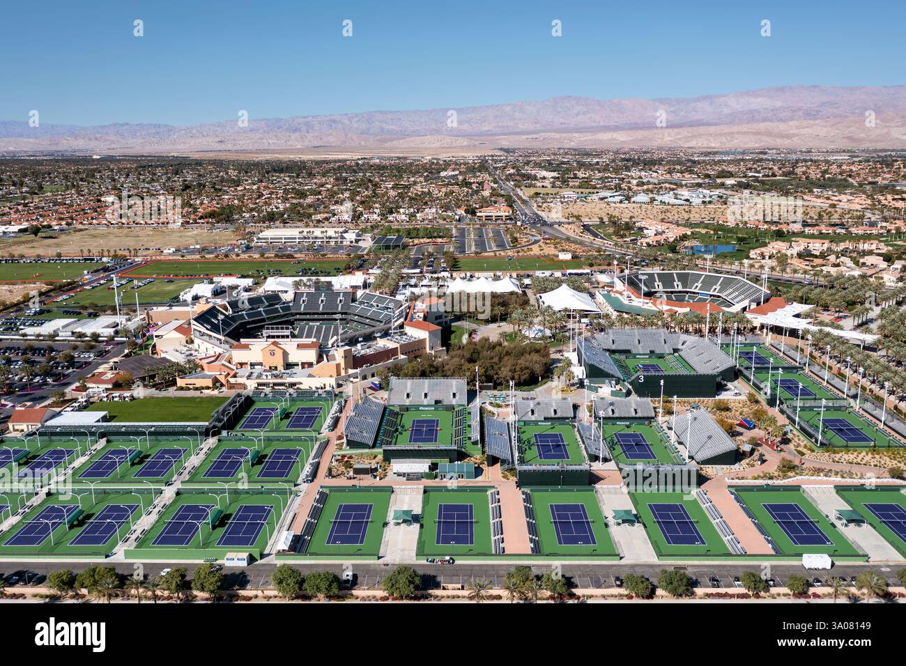 Aerial view of the stadium and hardcourts of the Indian Wells Tennis ...