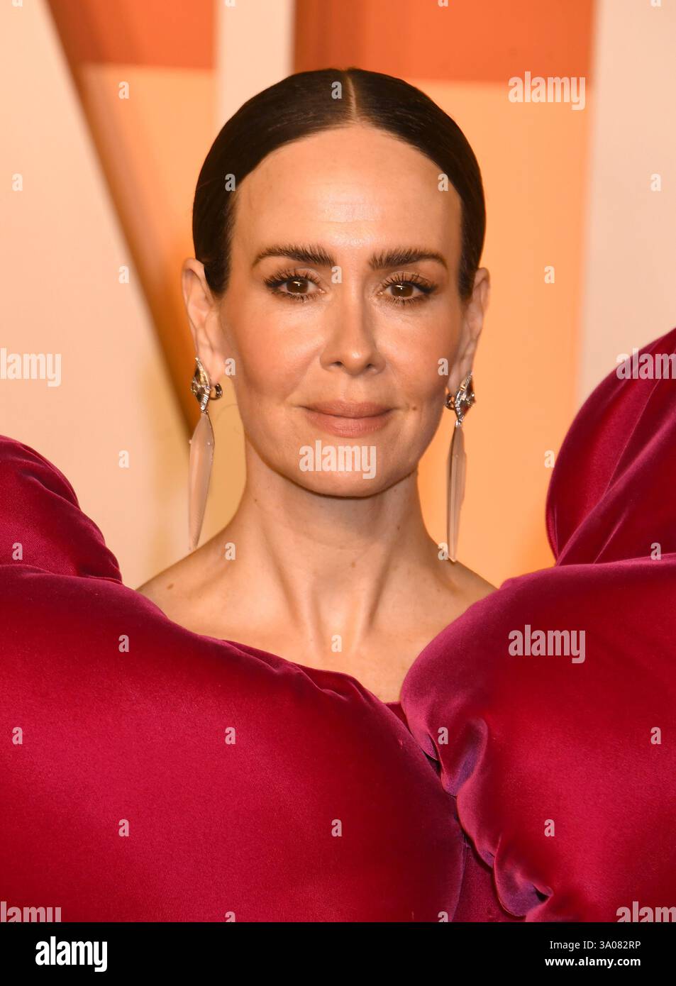 Beverly Hills, Ca. 2nd Mar, 2025. Sarah Paulsen at the 2025 Vanity Fair ...