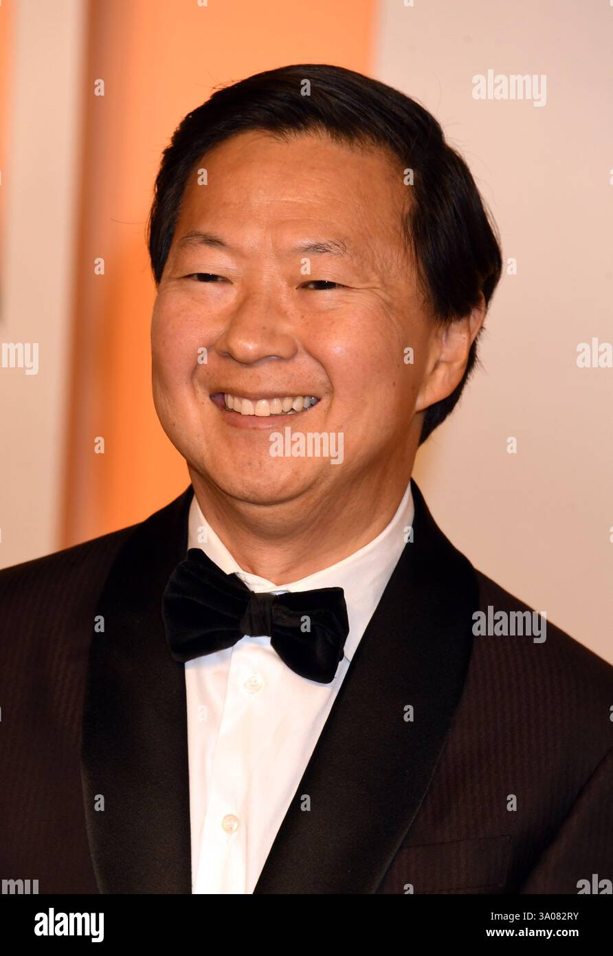 Beverly Hills, Ca. 2nd Mar, 2025. Ken Jeong at the 2025 Vanity Fair Oscar Party on March 2, 2025 ...
