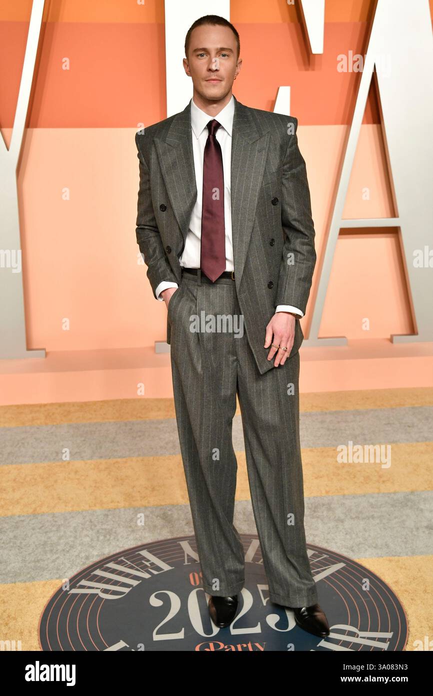 Drew Starkey arrives at the Vanity Fair Oscar Party on Sunday, March 2 ...
