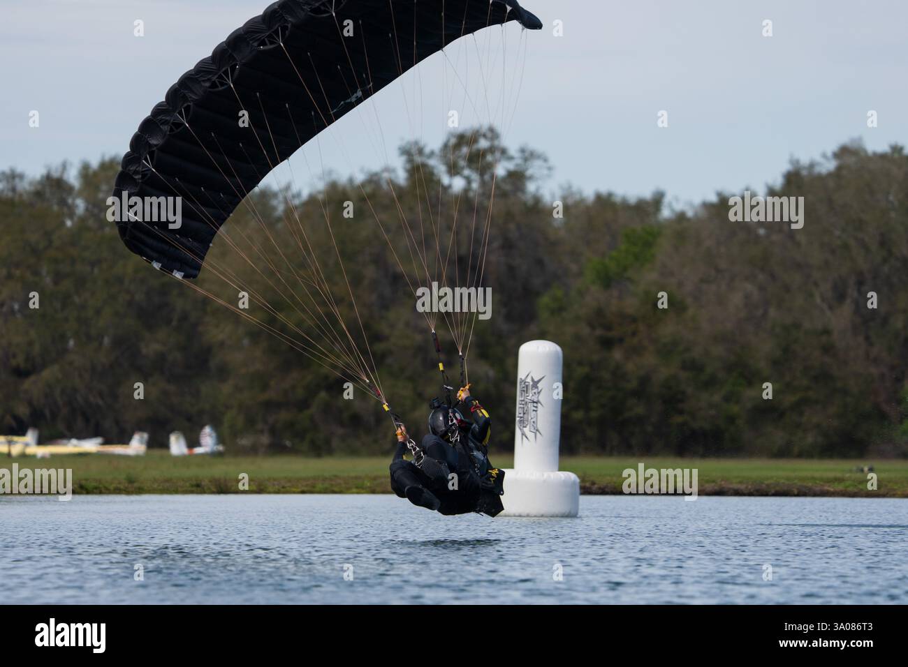 Staff Sgt. Mark Pierce of the U.S. Army Parachute Team conducts an ...