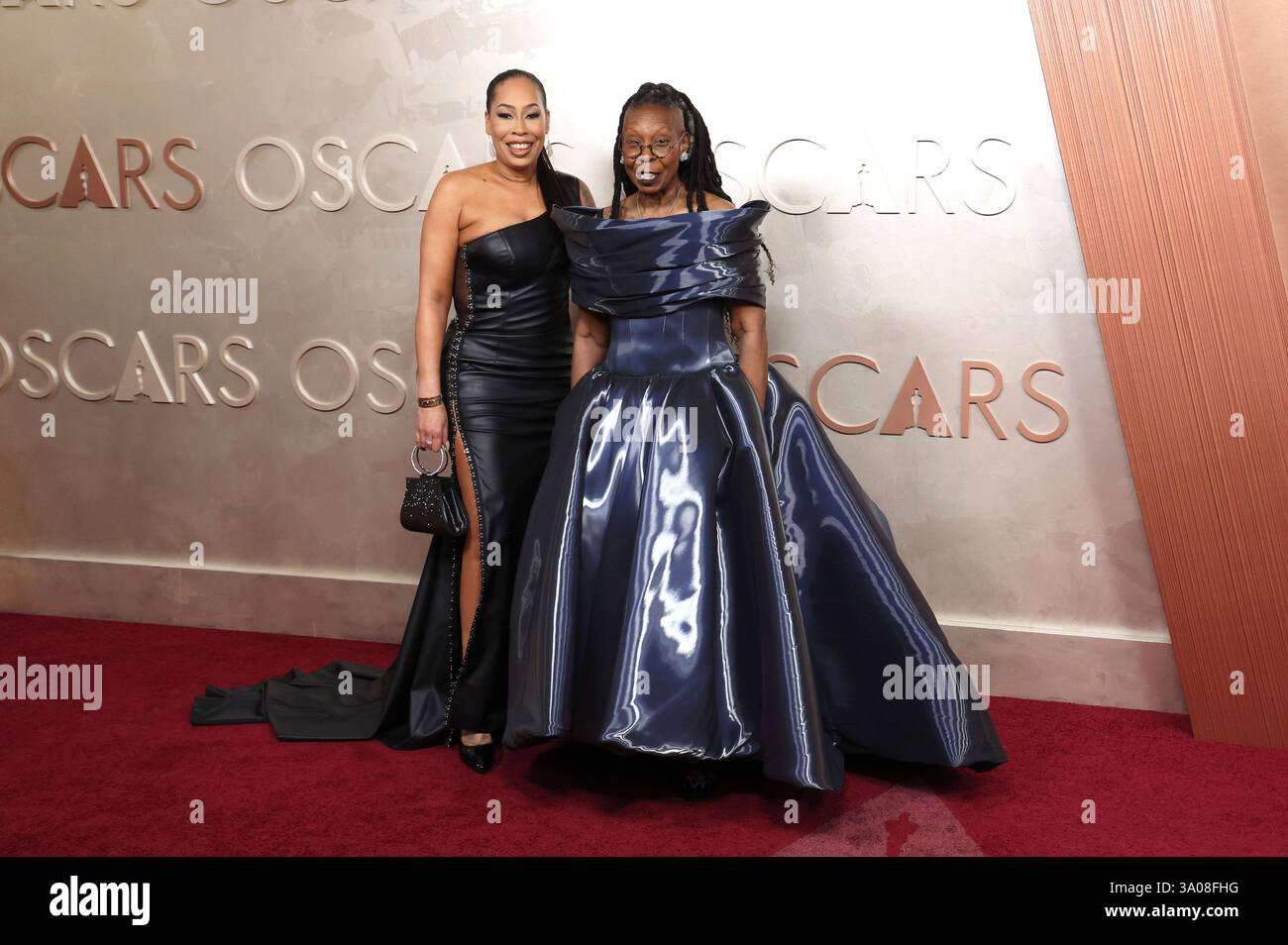 Alex Martin und Whoopi Goldberg bei der Oscar Verleihung 2025 / 97th ...