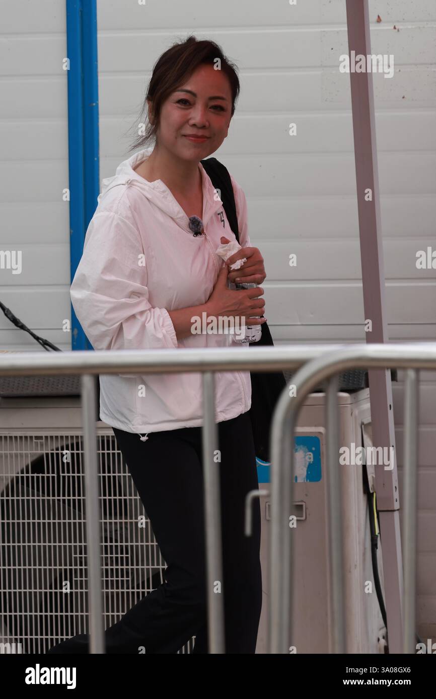 Hong Kong actress Sheren Tang Shui-man appears in Changsha City, south ...