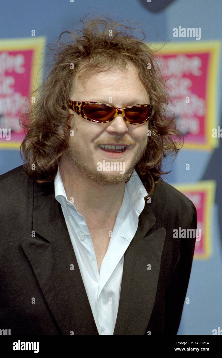 Zucchero fornaciari mtv europe music awards hi-res stock photography ...