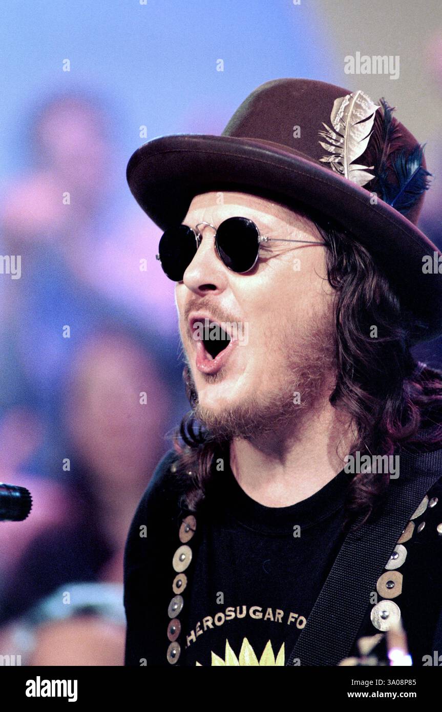 Zucchero fornaciari super 1996 hi-res stock photography and images - Alamy