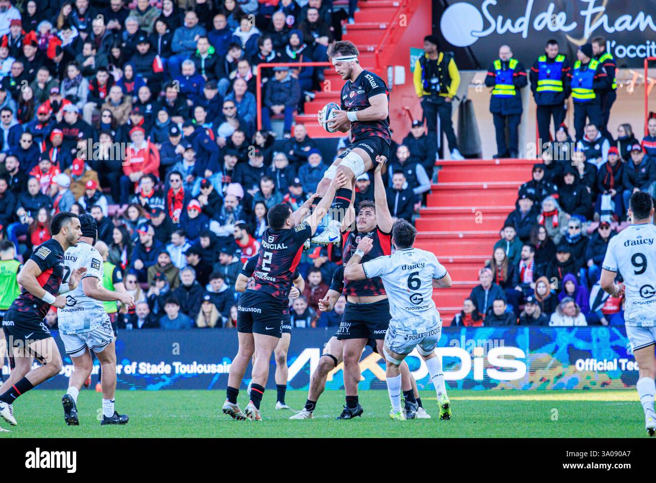 Alexandre Roumat of Stade Toulousain during the French championship Top ...