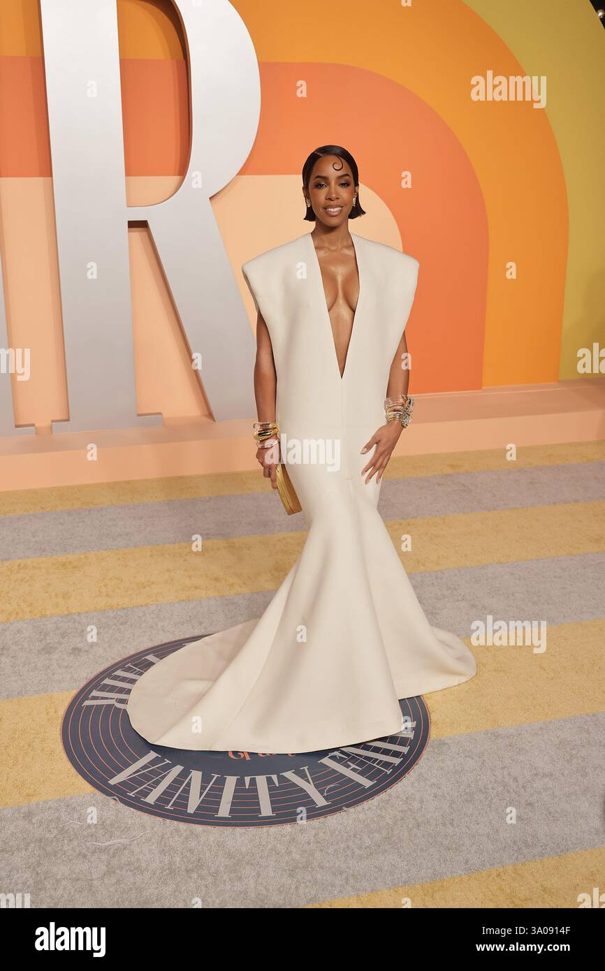 Kelly Rowland attends the 2025 Vanity Fair Oscar Party at Wallis ...