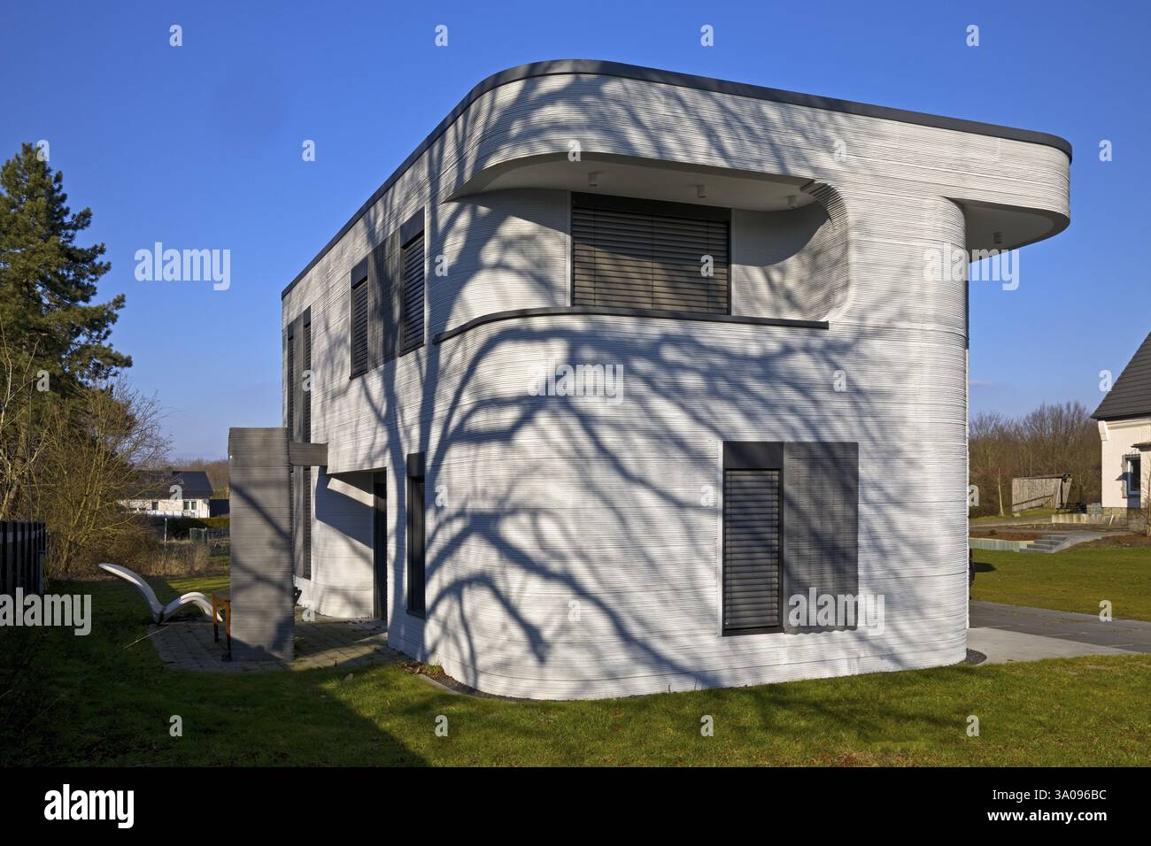 Detached, two-storey detached house from the 3D printer, additive ...