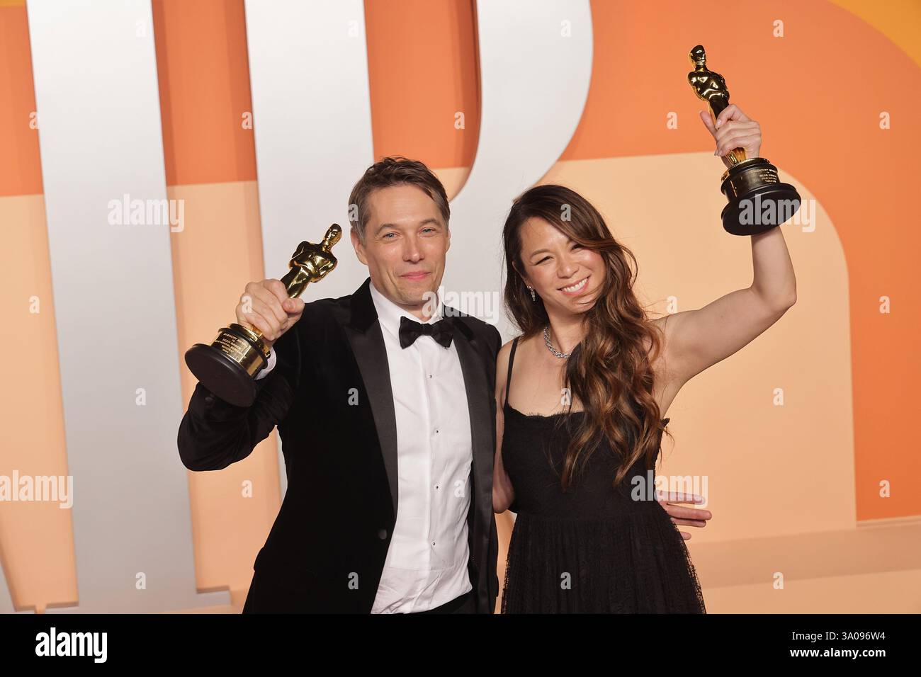 Beverly Hills, USA. 2nd Mar, 2025. Sean Baker and Samantha Quan, winners of the Best Picture ...
