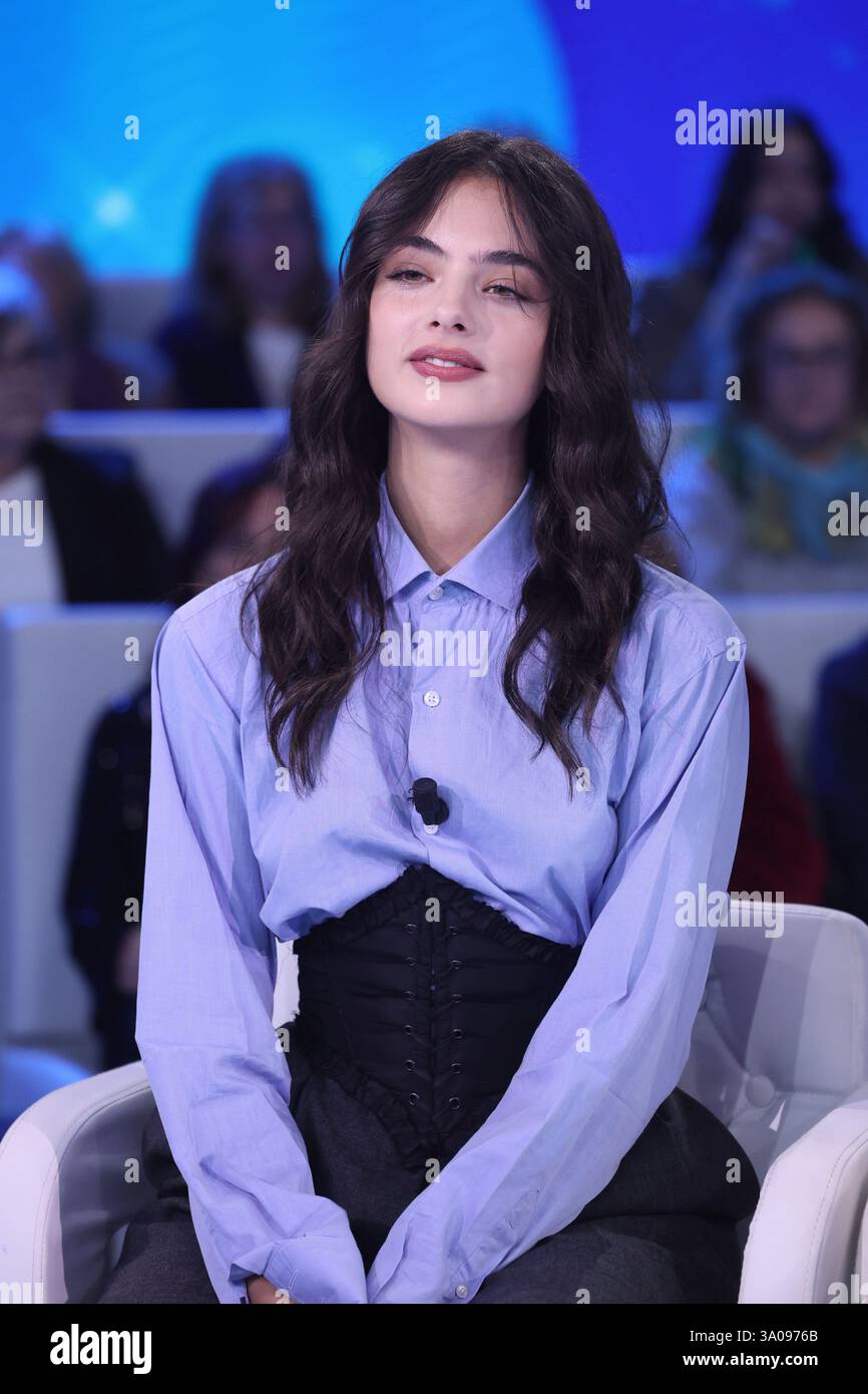 Deva Cassel Cast of Netflix series -The Leopard- attending the episode ...