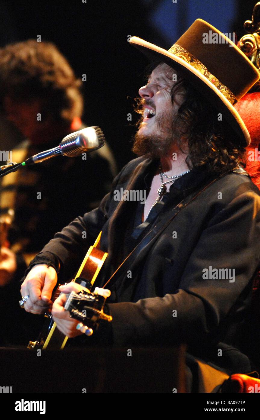 Milan Italy 08/06/2007 : Zucchero Fornaciari,Italian singer,during the ...