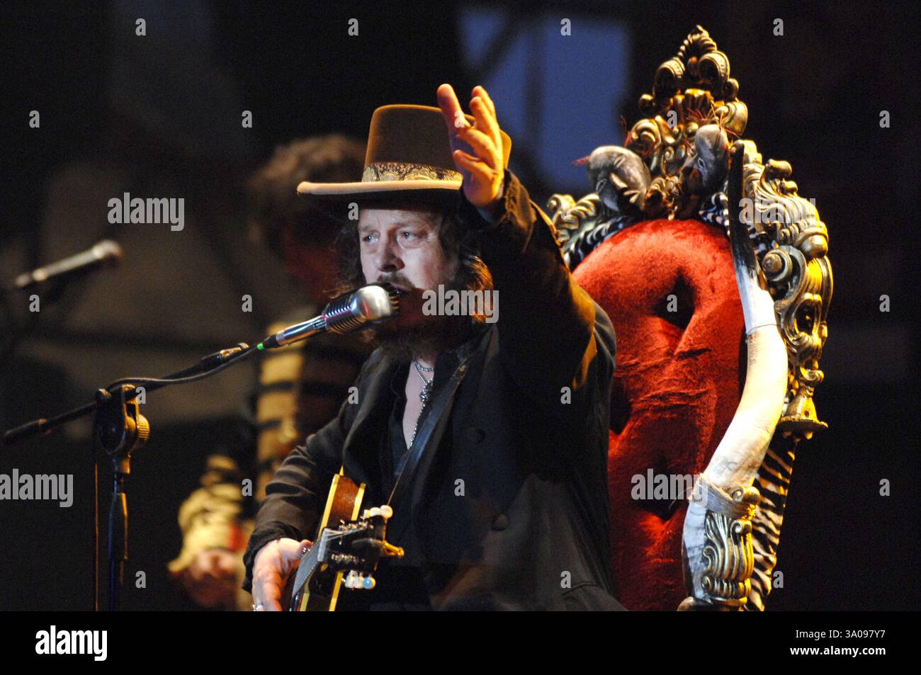 Milan Italy 08/06/2007 : Zucchero Fornaciari,Italian singer,during the ...