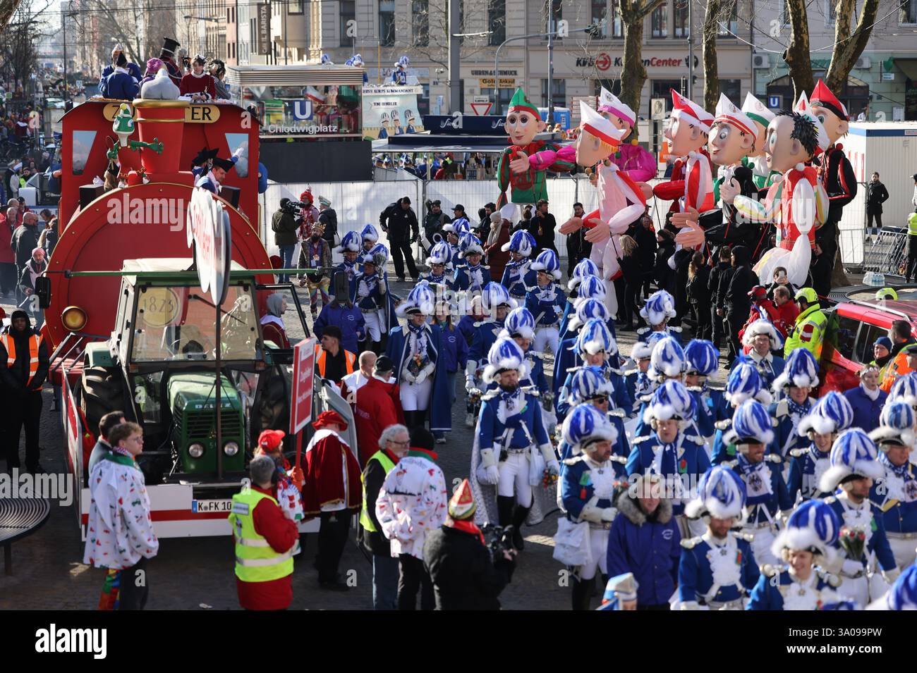 Cologne, Germany. 03rd Mar, 2025. The Blaue Funken and the procession ...